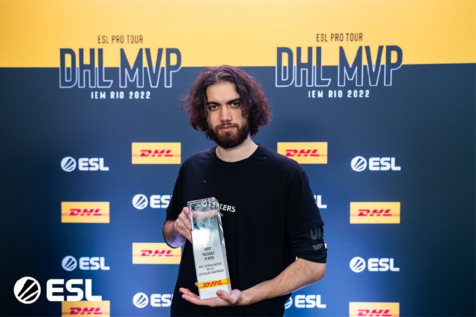 Outsiders首夺里约Major冠军，Jame在上帝之城圆梦 梦电游戏 nd15.com