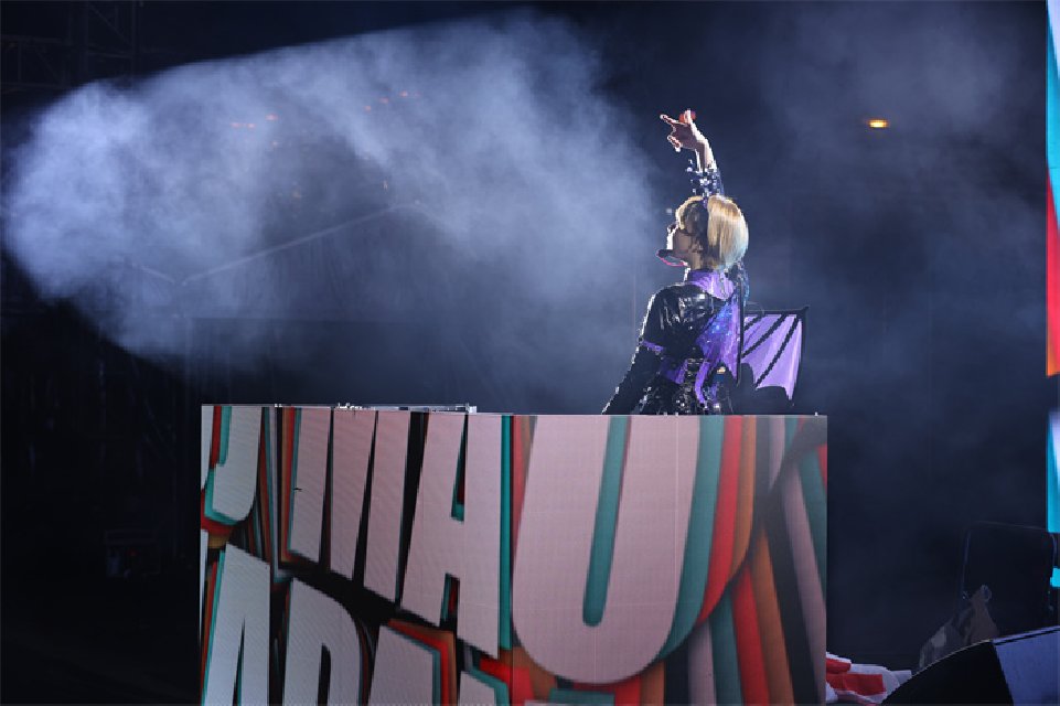 全港首个户外动漫电音节 Z+ ACG×EDM HK 2025 昨正式开 SHOW！ 梦电游戏 nd15.com